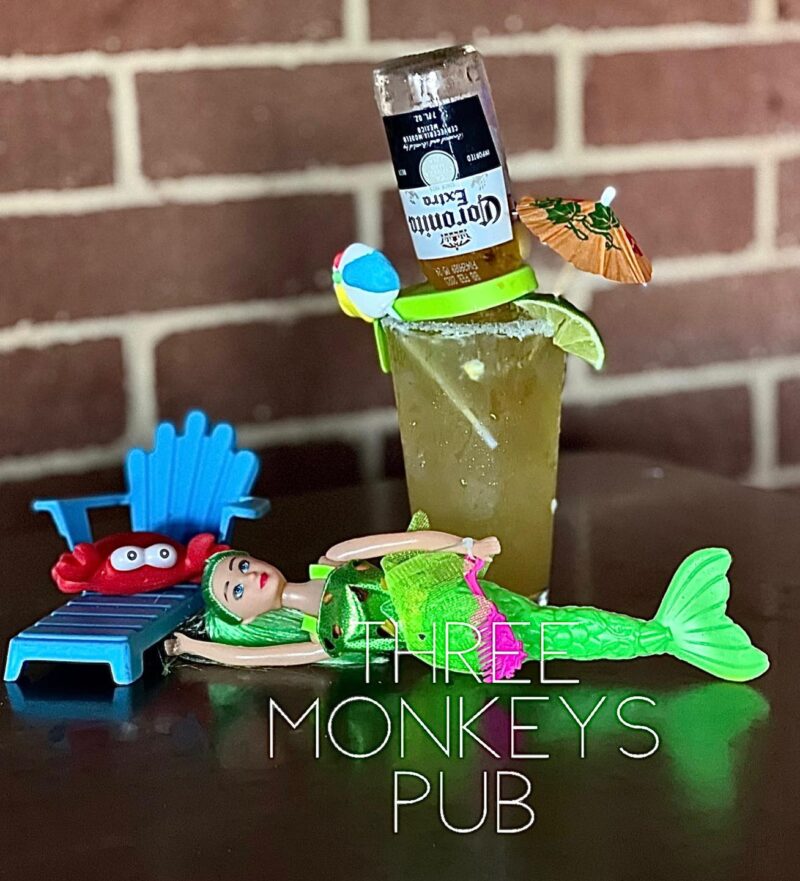 Food & Drink Specials - Three Monkeys Pub